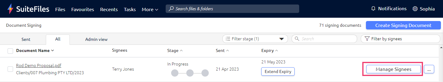 How do I manage signees?
